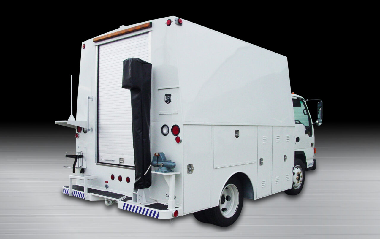 Custom Truck Utility Bodies - Phenix